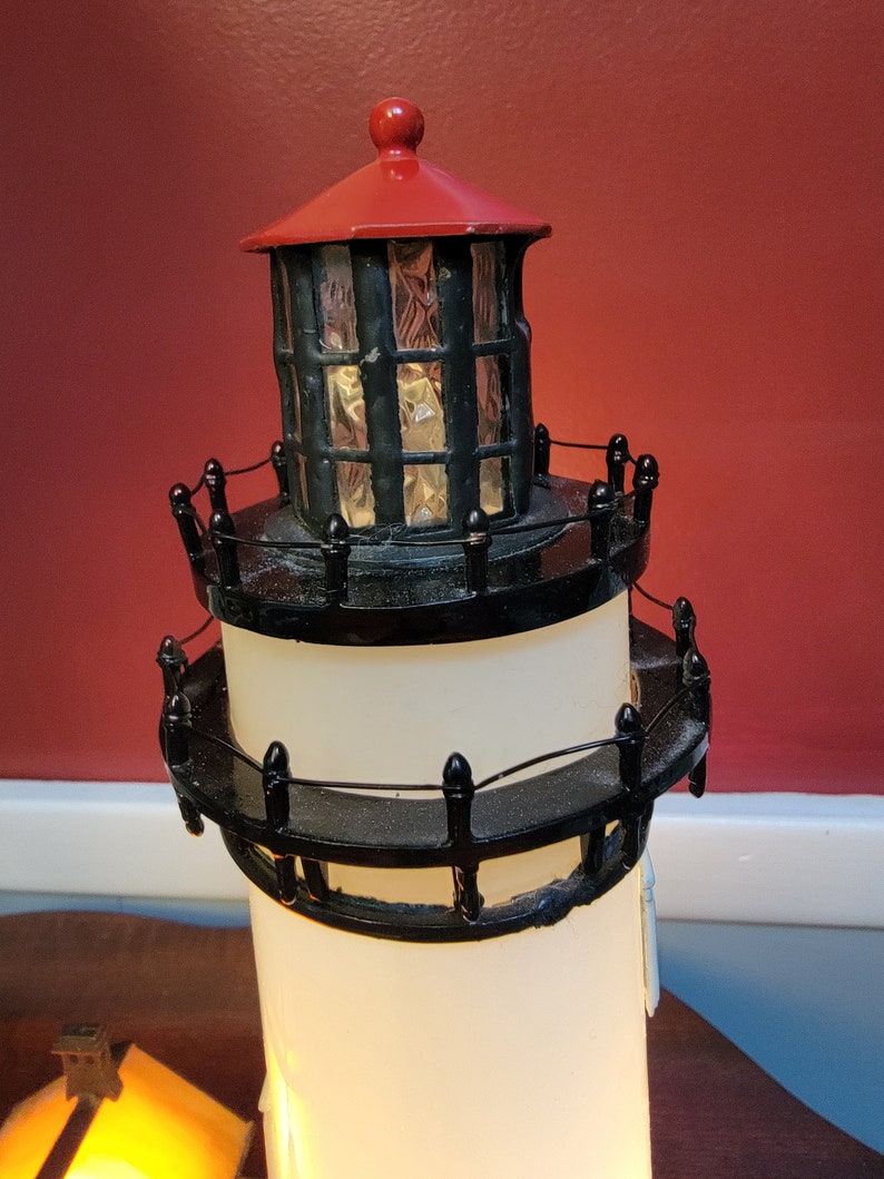 1995 Limited Edition Stained Glass Light House Lamp by Bill Job's ...