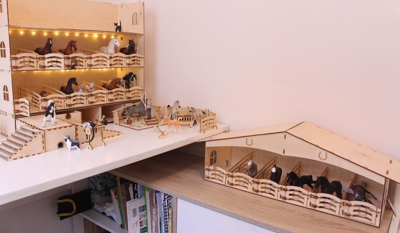 Toy Horse Stable That You Can Expand When Your Collection Grows! for ...