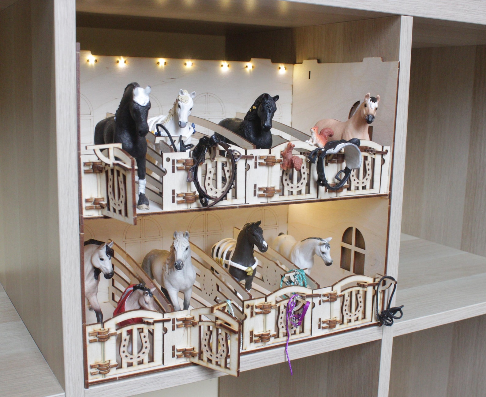 Toy Horse Stable That You Can Expand When Your Collection Grows ...