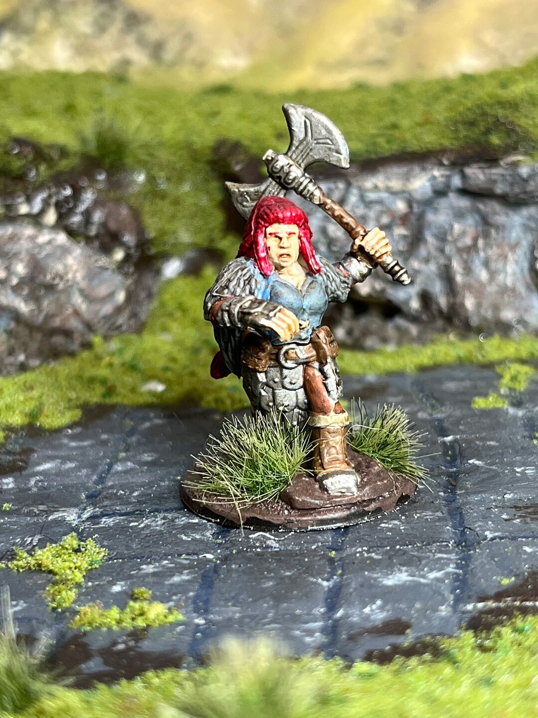 Hand Painted Dwarf Female Barbarian/fighter Miniature - Etsy