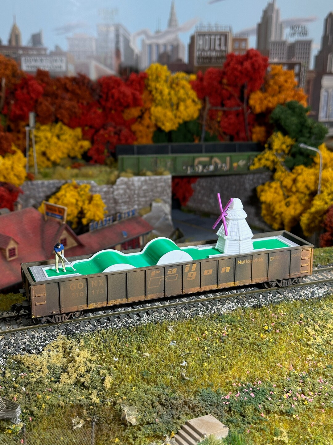 Rolling Scene: Mini Putt - Etsy