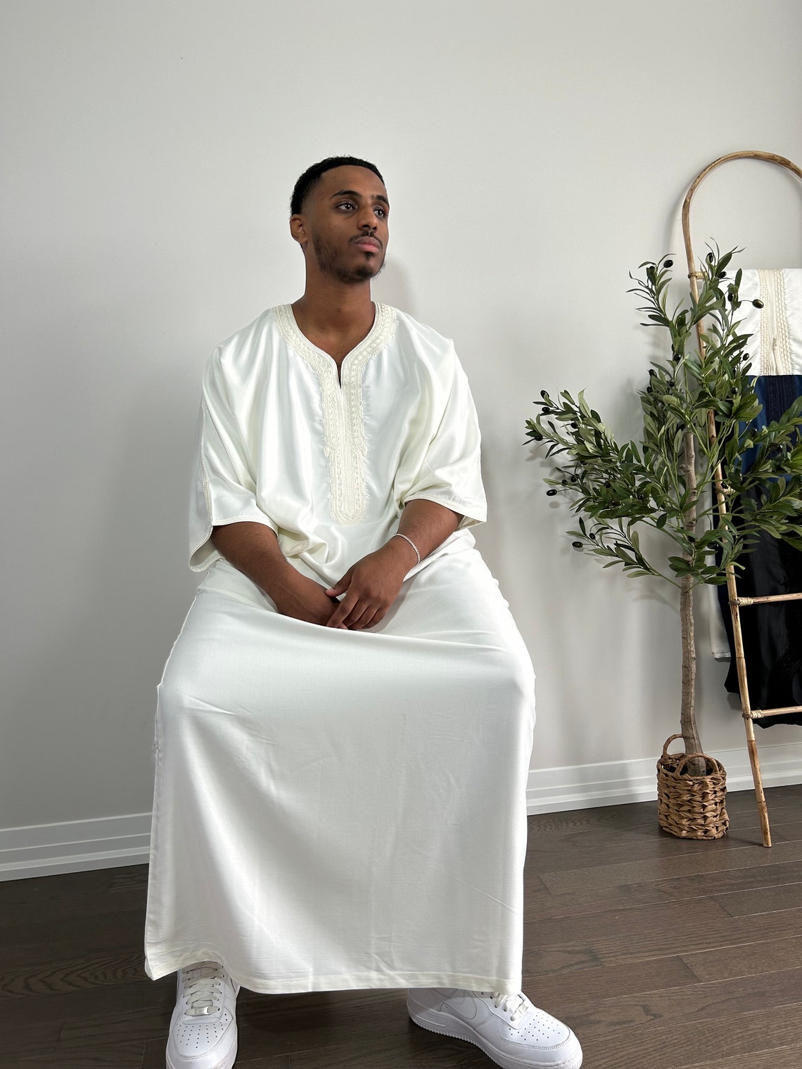 Moroccan Thobe, Highest Quality - Made in Morocco Men's Gandoura ...