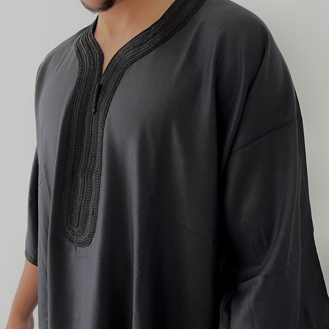 Moroccan Thobe, Highest Quality - Made in Morocco Men's Gandoura ...