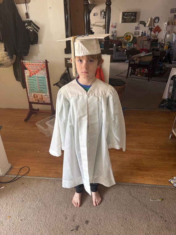1968 Kindergarden Cap And Gown Little Girl 100% Du Po… - Gem