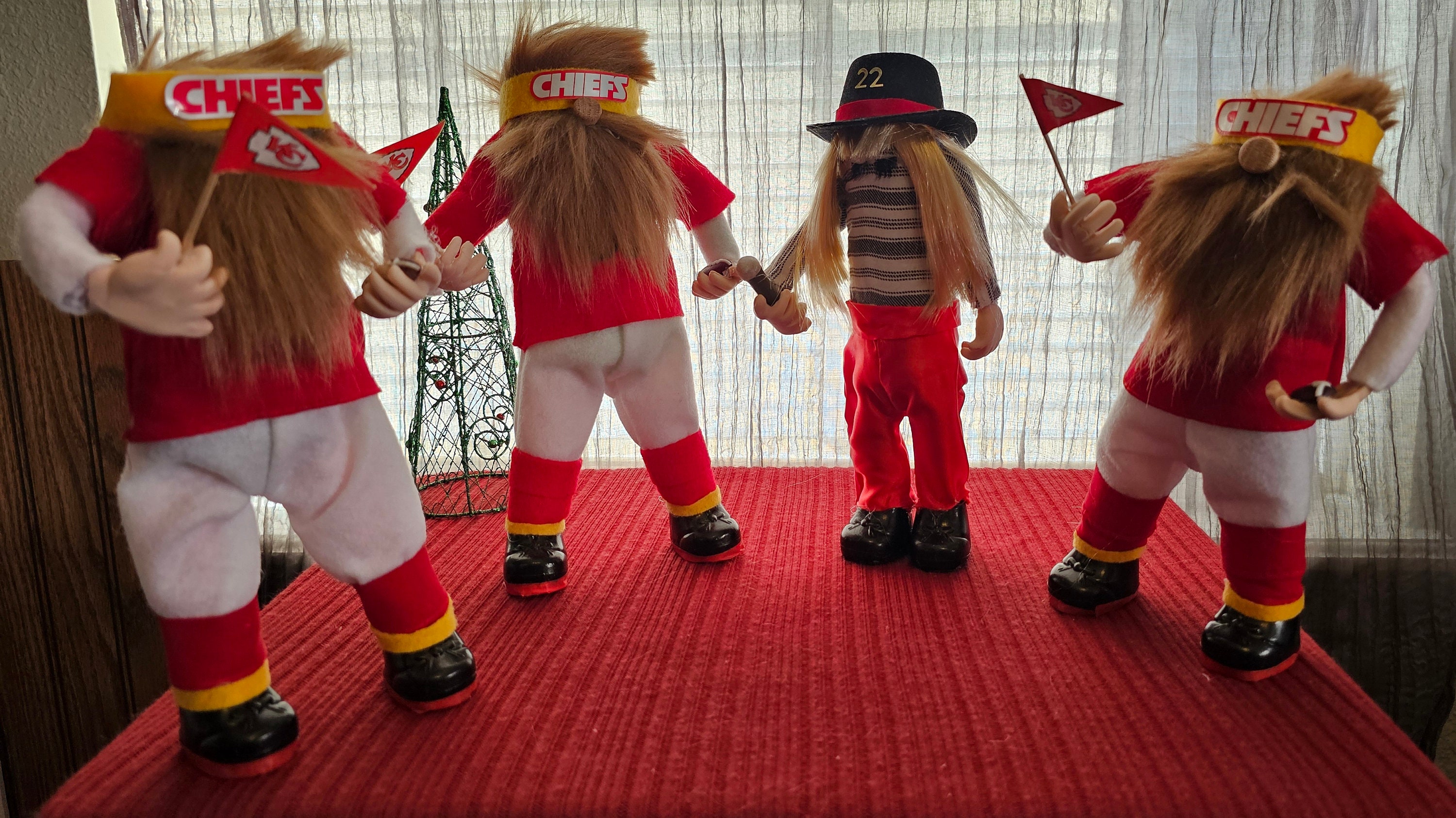 Kelce Standing Gnome Kansas City Chiefs Travis Kelce - Etsy