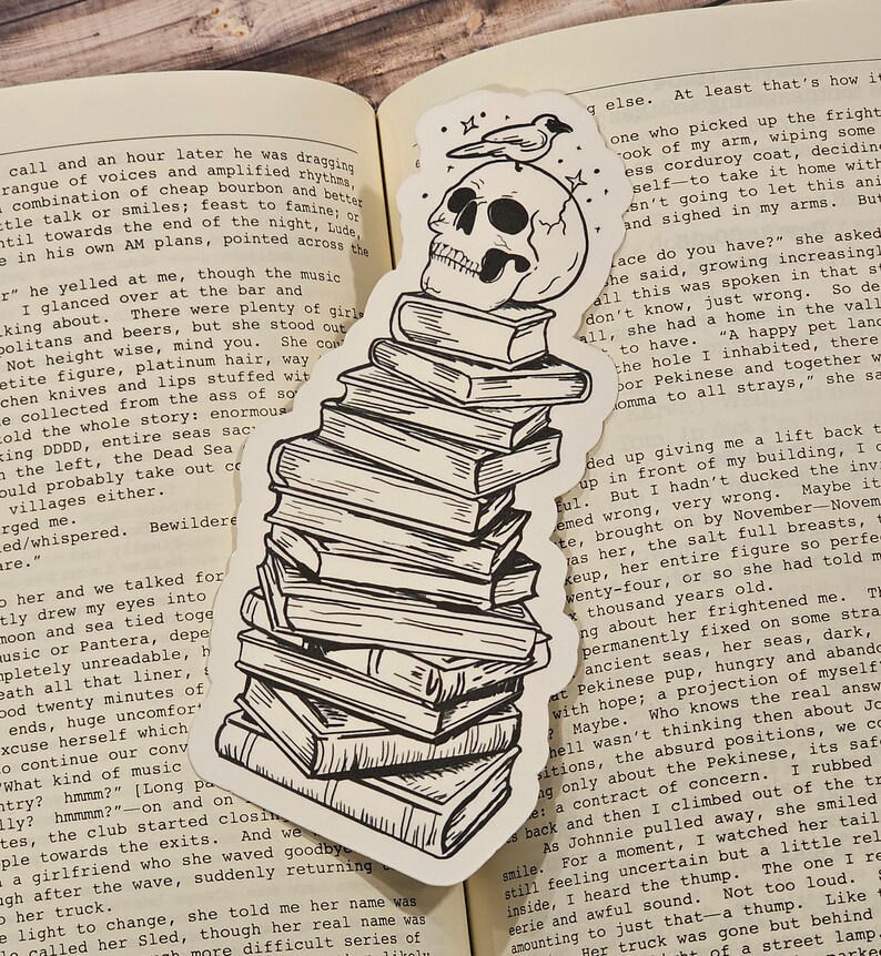 Skull and Bookstack Bookmark, Beautiful Bookmark, Laminated and Cut - Etsy
