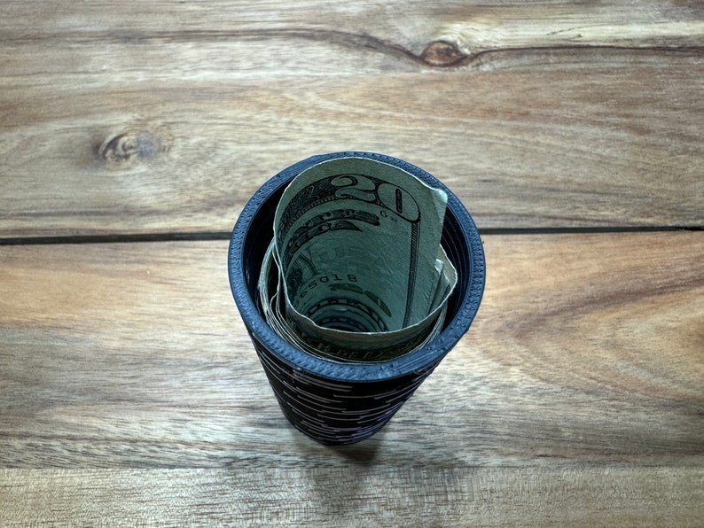 Unique Poker Chip Money Holder Perfect 21st Birthday & Graduation Gift ...