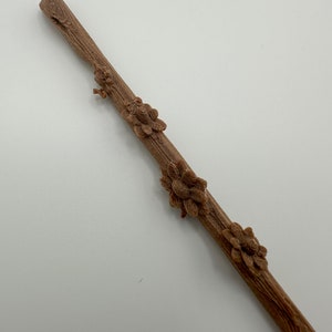 Aaron's Rod, Jar of Manna, and the 10 Commandments Tablet Contents From ...