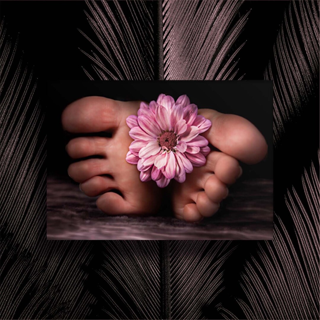 Dark Floral Sole (moody Foot Art Print) - Etsy