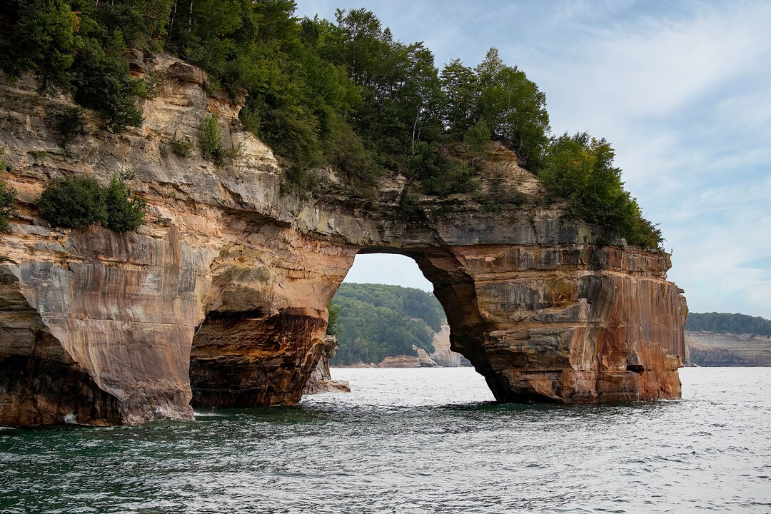 Pictured Rocks Lover's Leap Rock Formation in the Summer, Munising ...
