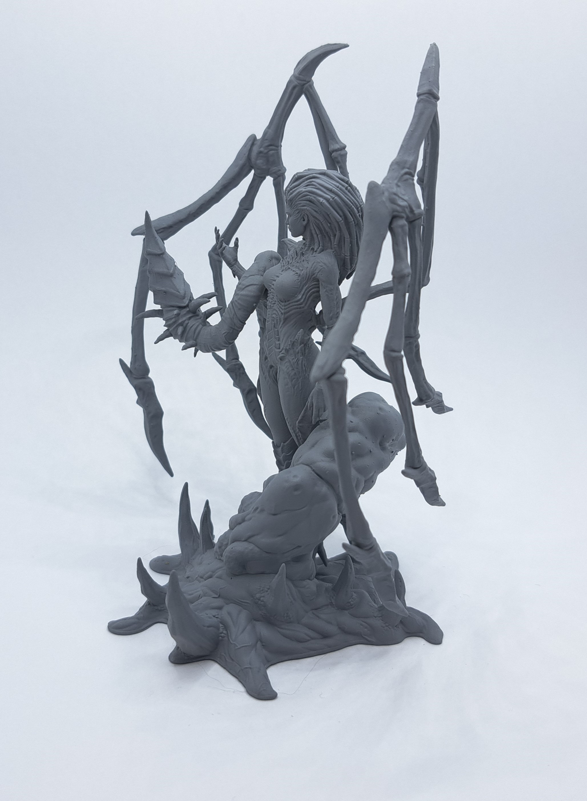 Sarah Kerrigan Starcraft Model - Etsy