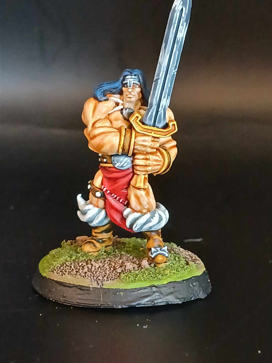 Well Painted Barbarian Miniature 28mm Frostgrave, Dnd, Pathfinder ...