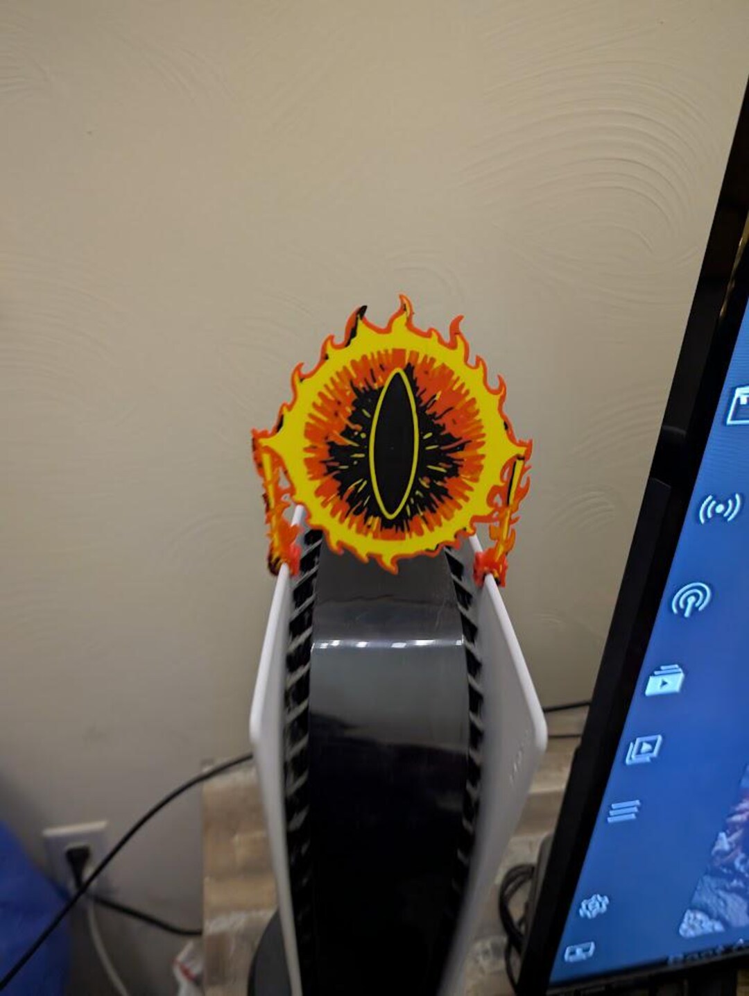 Reserved Listing PS5 Eye of Sauron Topper - Etsy