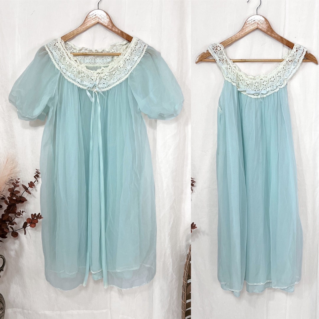Vintage 60s Pastel Blue Lace Chiffon Peignoir Nightgown Robe Set, Retro ...