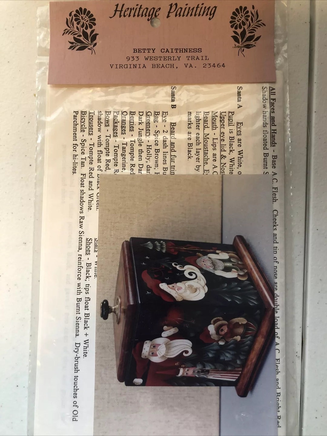 Decorative Tole Painting Pattern Packet: Christmas Gift by Betty ...