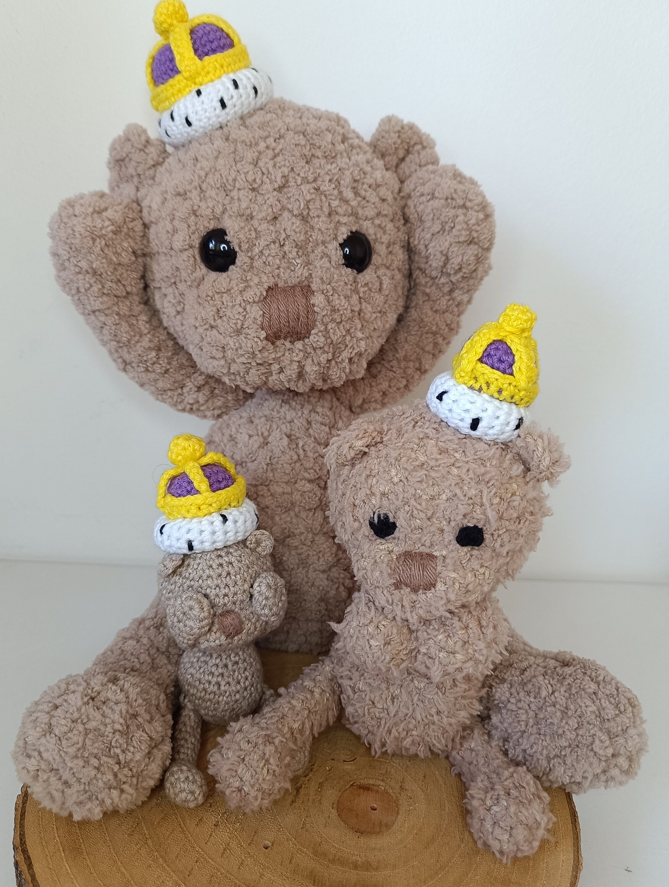 Crochet Pattern for a Cute Teddy Bear With a Crown. One Pattern for ...