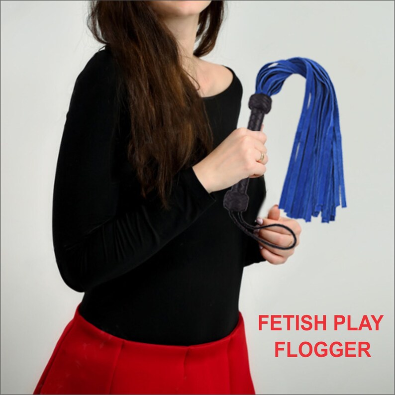 25 Tails Suede Leather Flogger Horse Riding Blue and Black Flogging ...