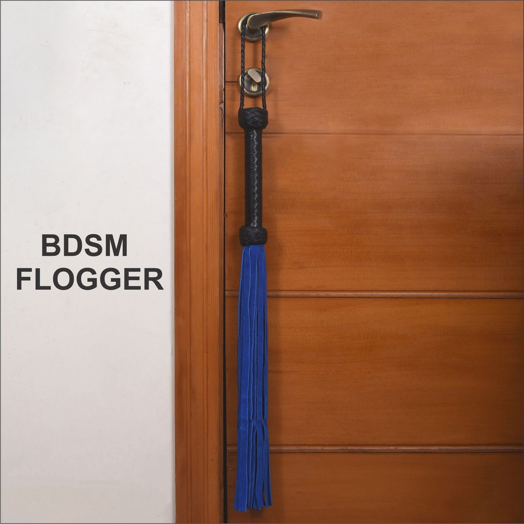 25 Tails Suede Leather Flogger Horse Riding Blue and Black Flogging ...