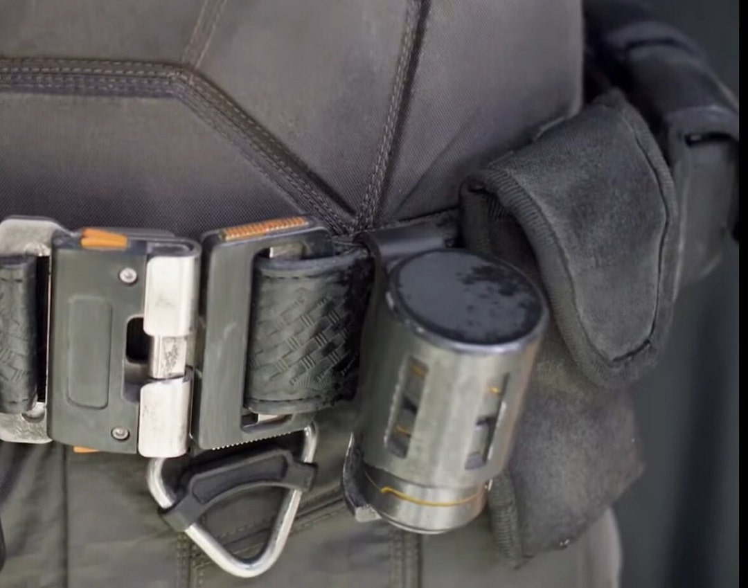 Vengence Sticky Bomb Holder for Belt 3D Printed Kit - Etsy