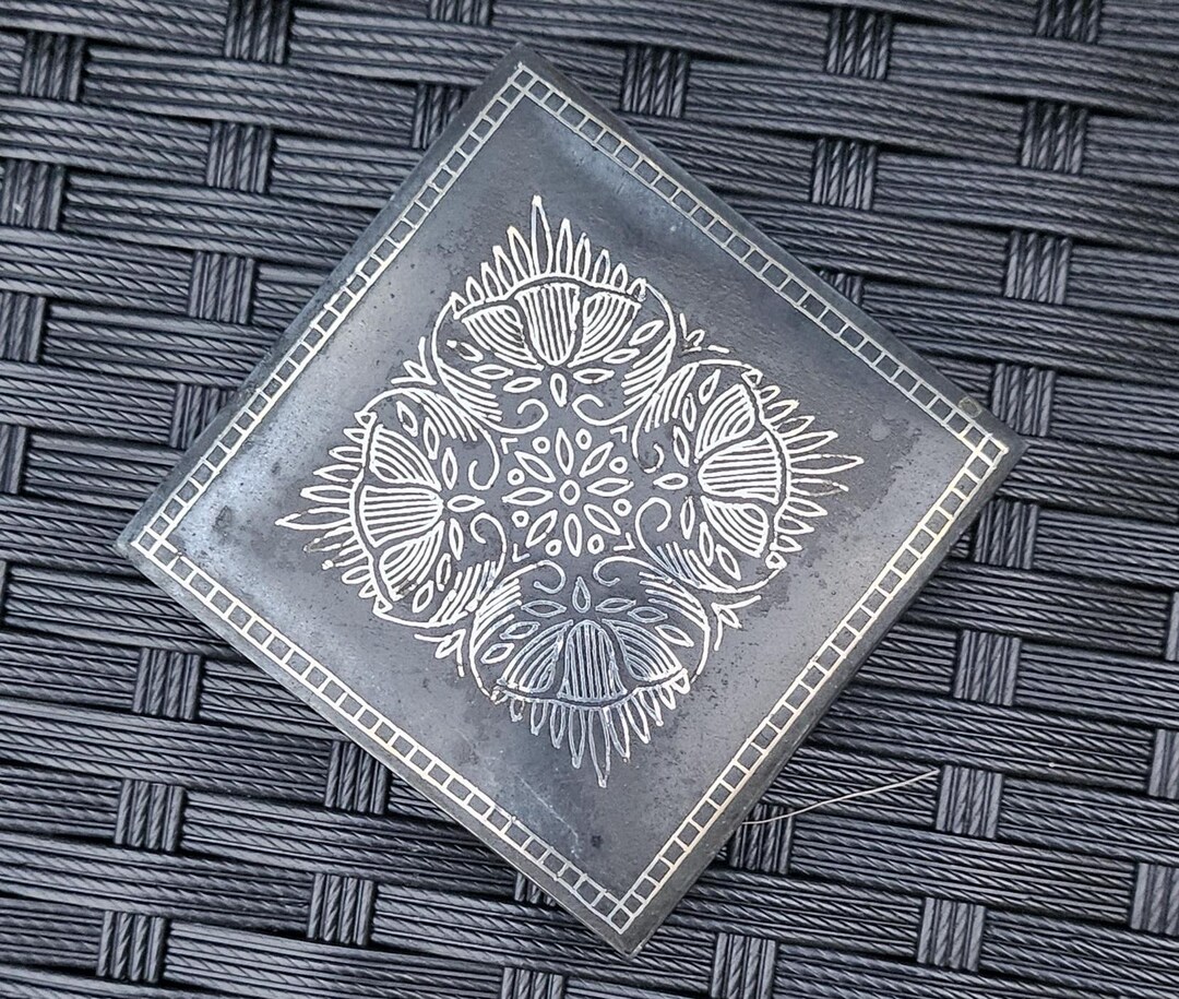 Antique Indian Asian , Eastern Bidri Ware Trinket Box Silver Inlaid ...
