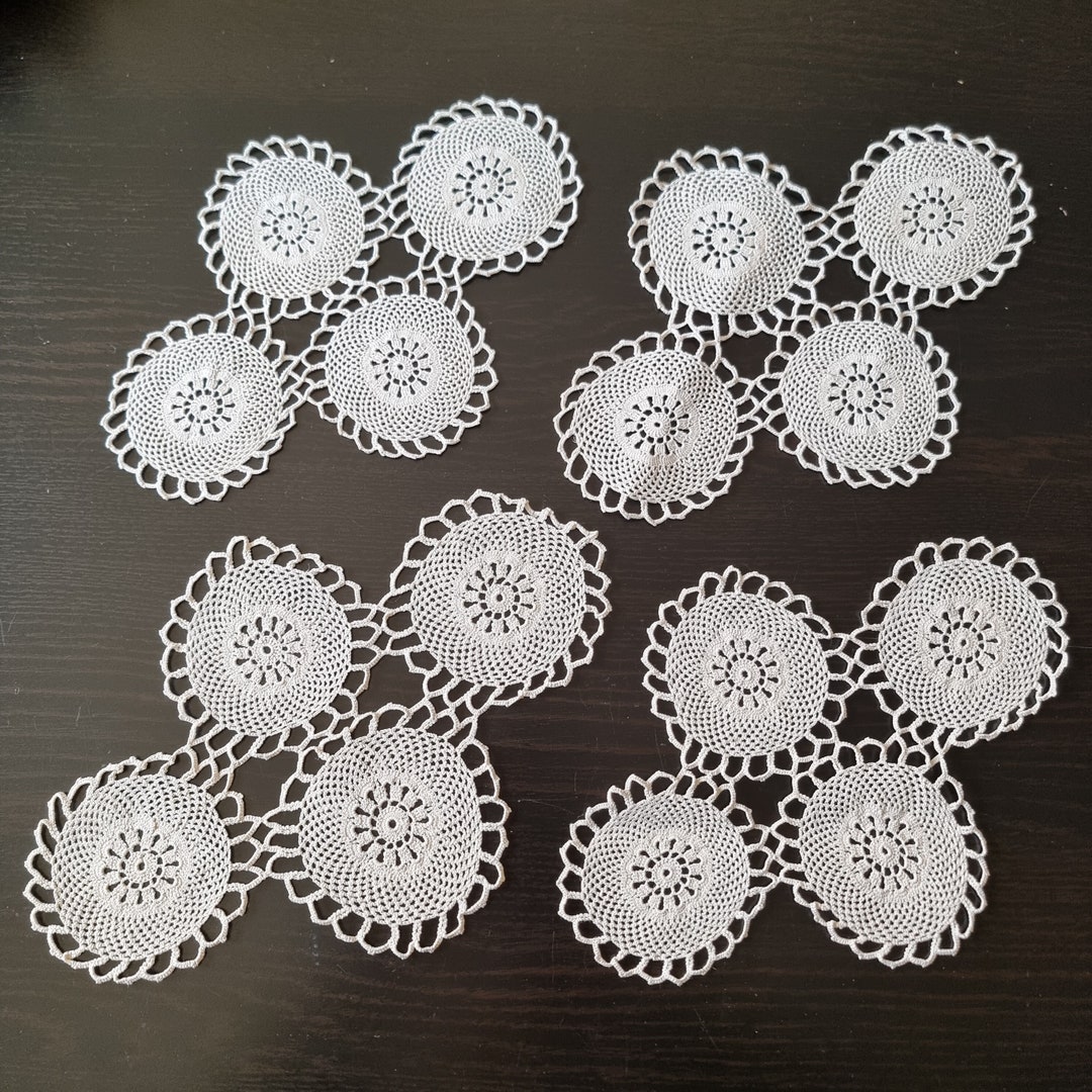4 Pieces (SMALL Size) Doilies Rhomboid Shape & Round-flower Design ...