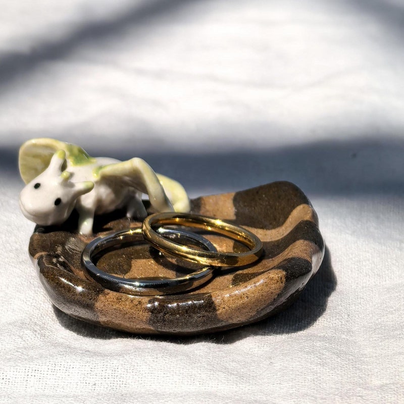 Ceramic Ring Holder - Etsy