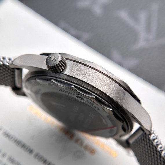 Omega Seamaster Diver 300M Chronometer 007 Edition 41… - Gem