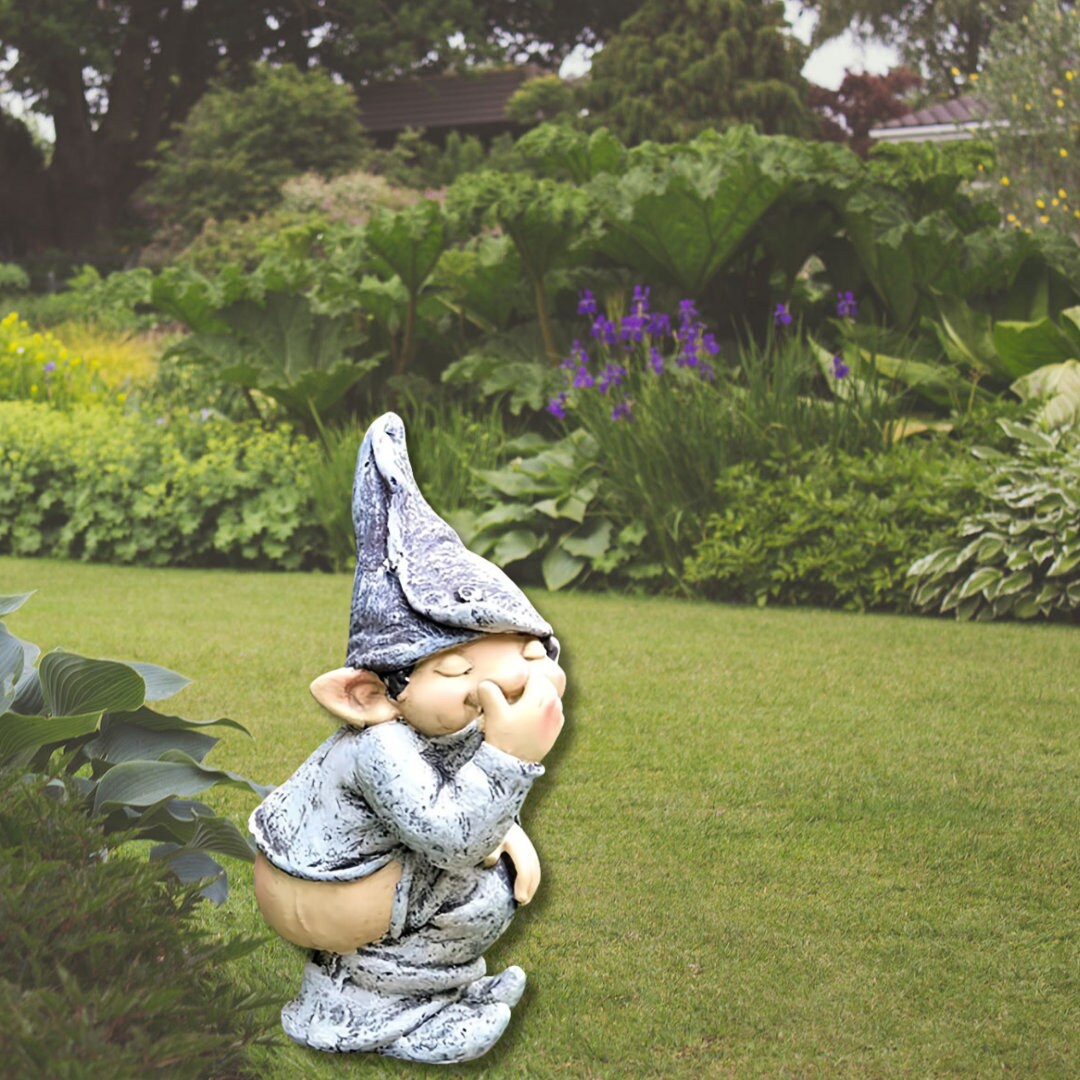 Funny Pooping Elf Statue Pooping Garden Gnome Funny Gnome Garden Statue ...
