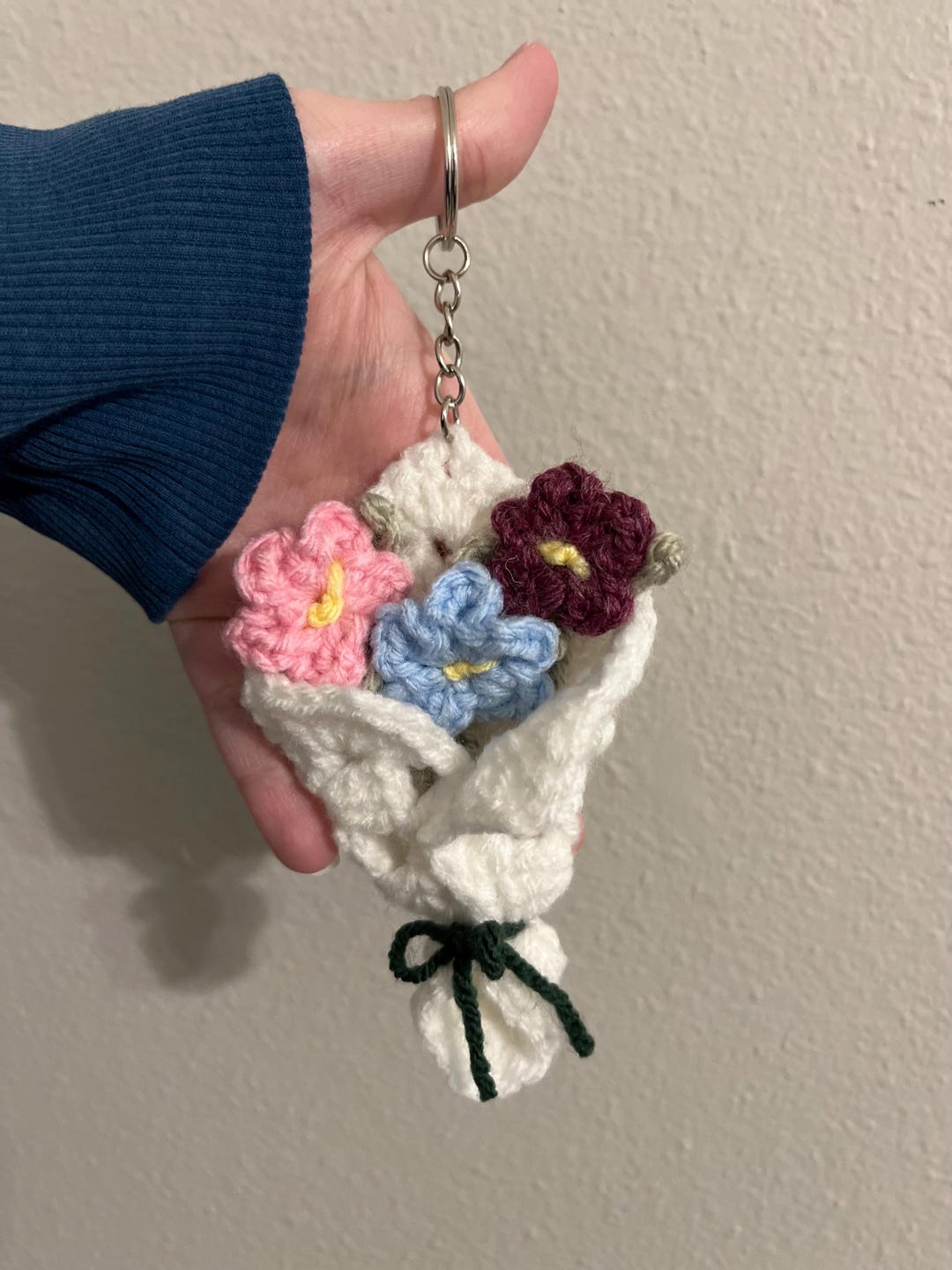 Crochet Flower Bouquet Keychain - Etsy
