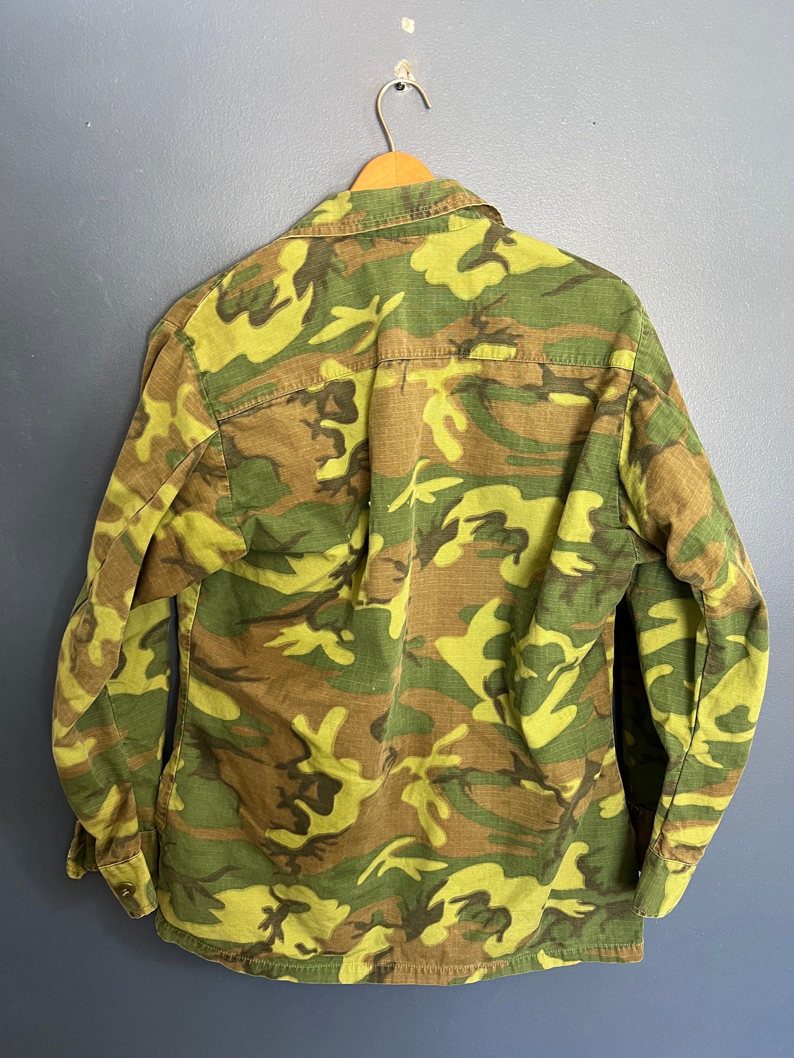 Vintage 70s US Military Jungle Camo Poplin Rip Stop Slant Pocket Field ...