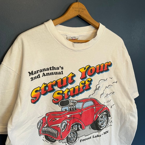 Strut Your Stuff - Etsy