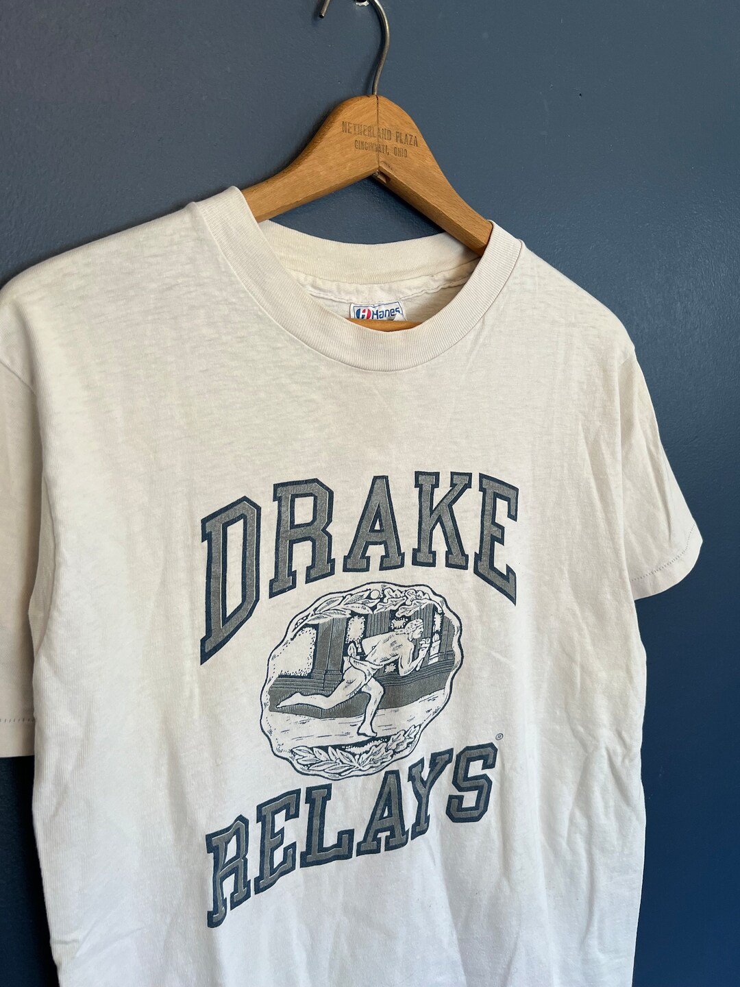 Vintage 80s Drake Relays College Tee Size Medium - Etsy