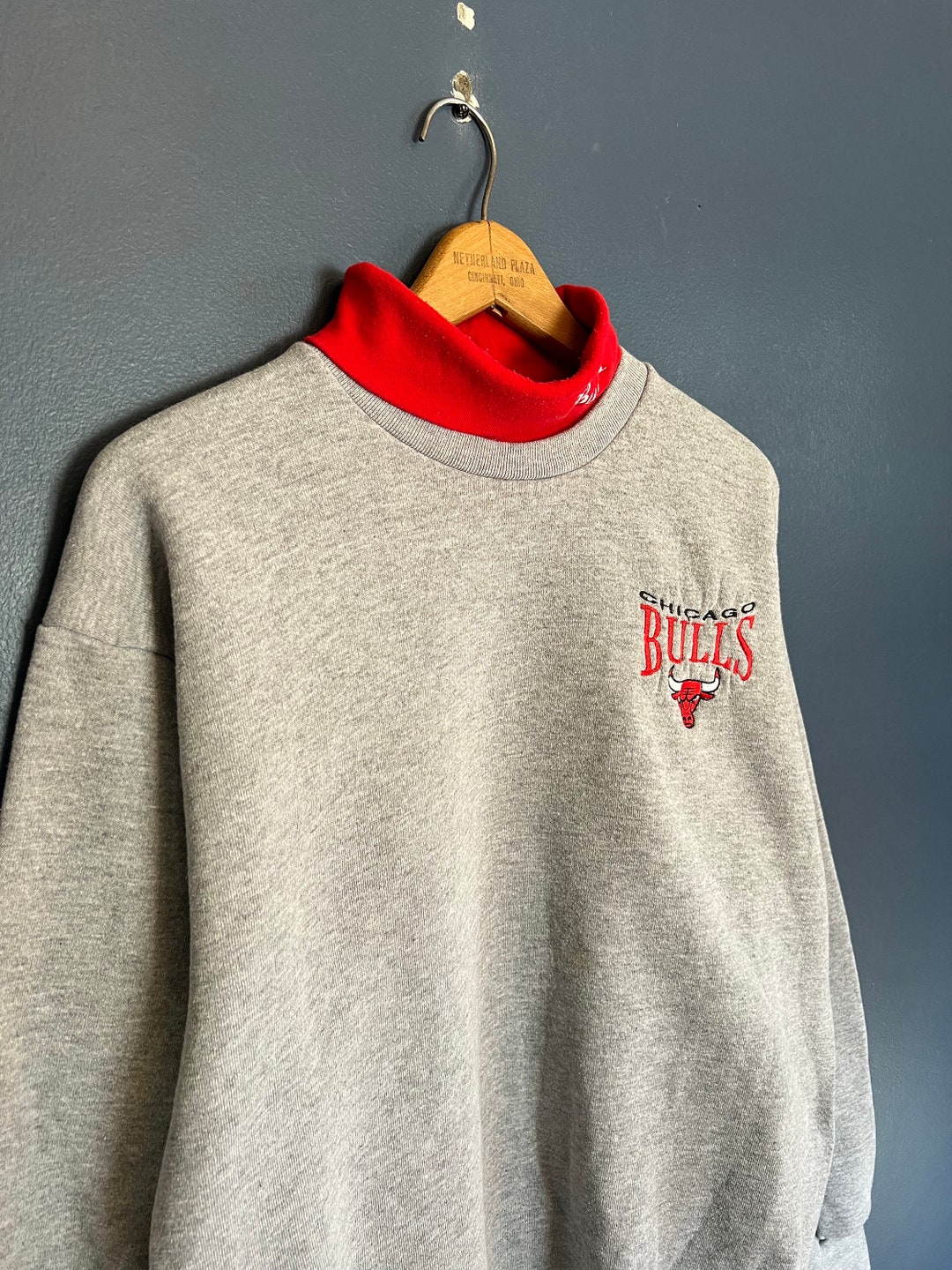 Vintage 90s Chicago Bulls Turtle Neck NBA Basketball Crewneck Size L/XL ...