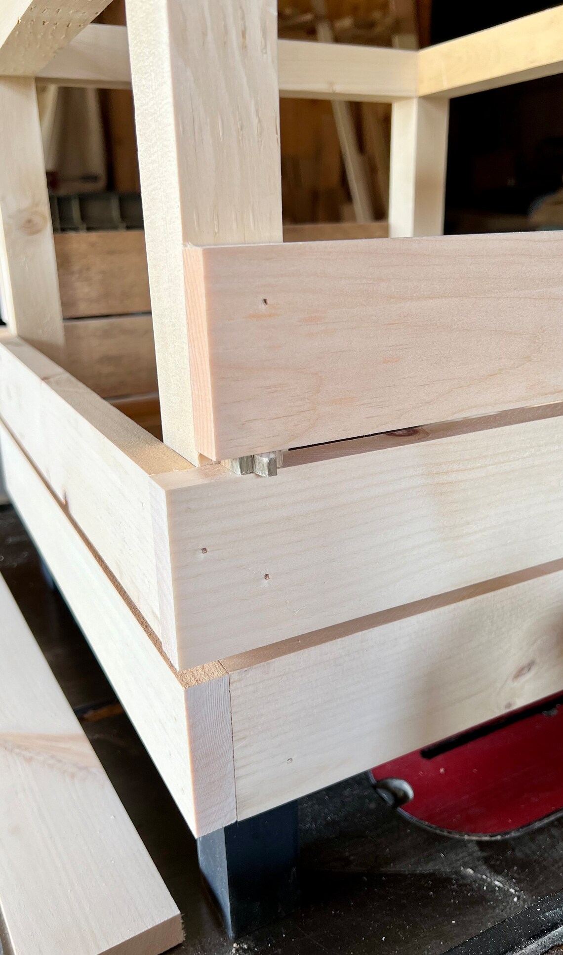 DIY Flower Planter Box Build Plan Farmhouse Easy Design Patio Planter ...