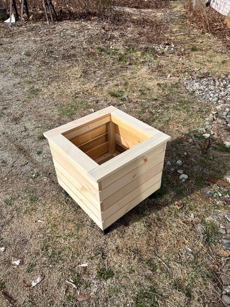 DIY Flower Planter Box Build Plan Farmhouse Easy Design Patio Planter ...
