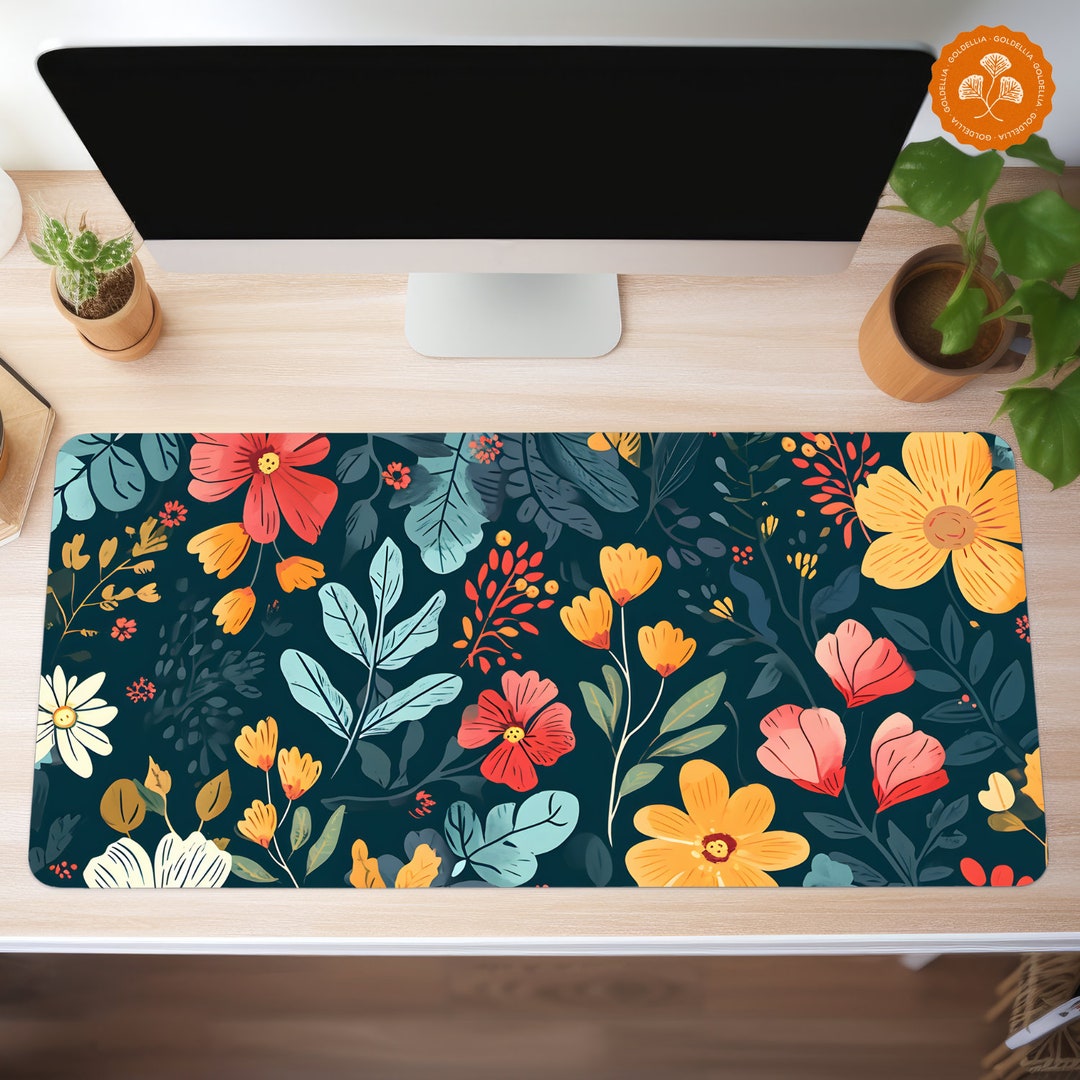 Floral Desk Mat: Cozy Gamer's Aesthetic, Cute Green Nature Office Decor ...