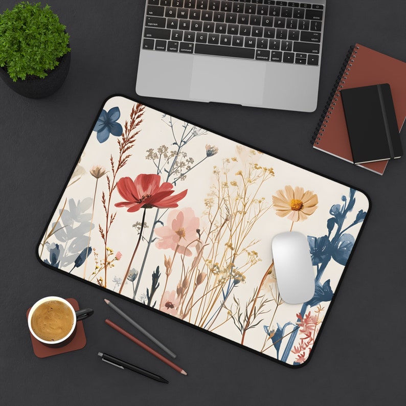Beige Desk Mat - Cute Aesthetic, Cozy Gamer Decor, Large Office Pad ...