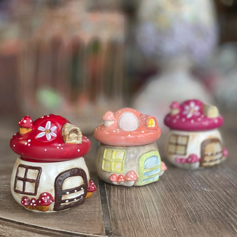 Red or Pink Mini Mushroom House Trinket Box, Jewelery Box With Lid ...