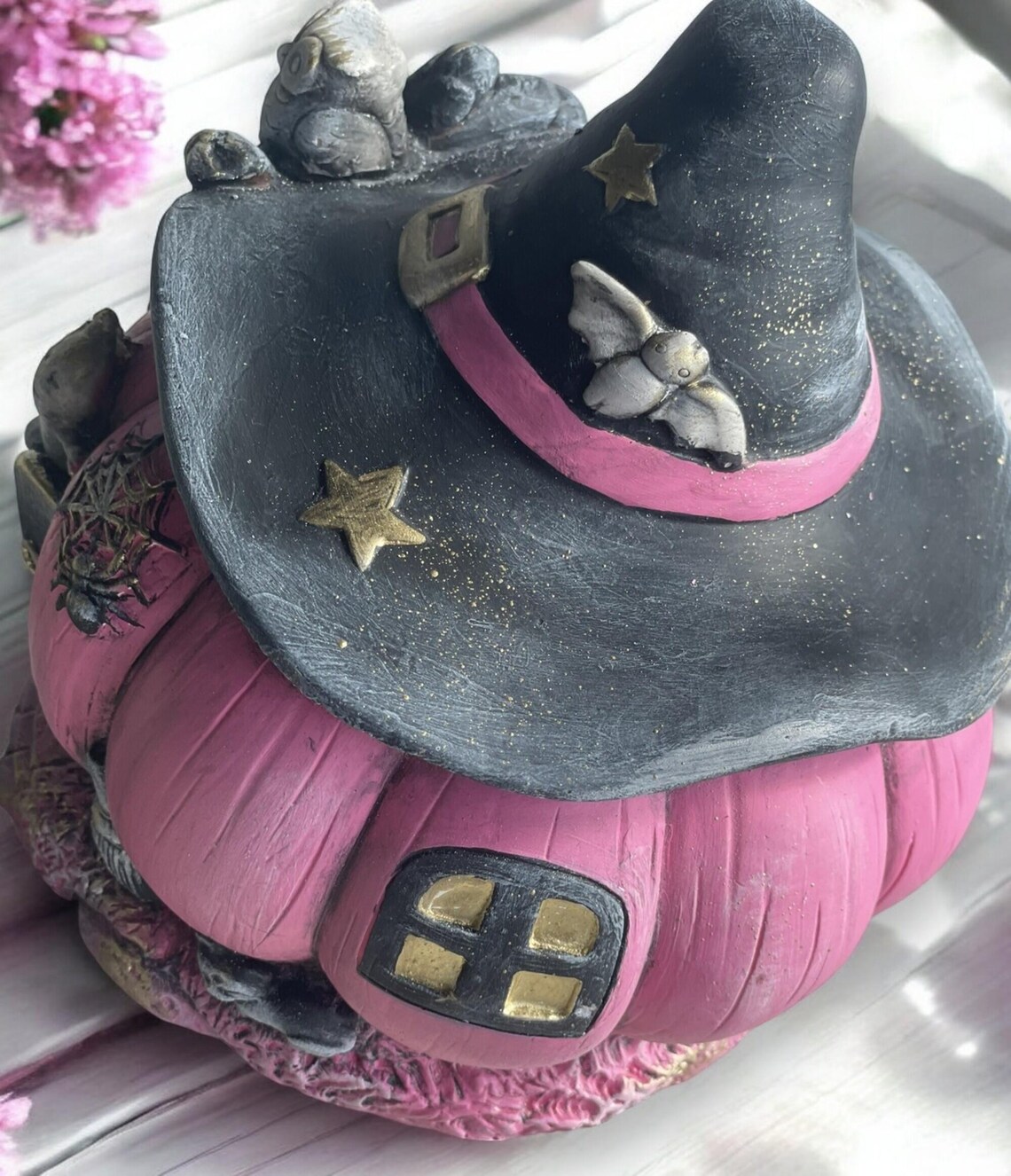 Pink Halloween Pumpkin House, Cute Ghost Haunted House, Shabby Chic ...