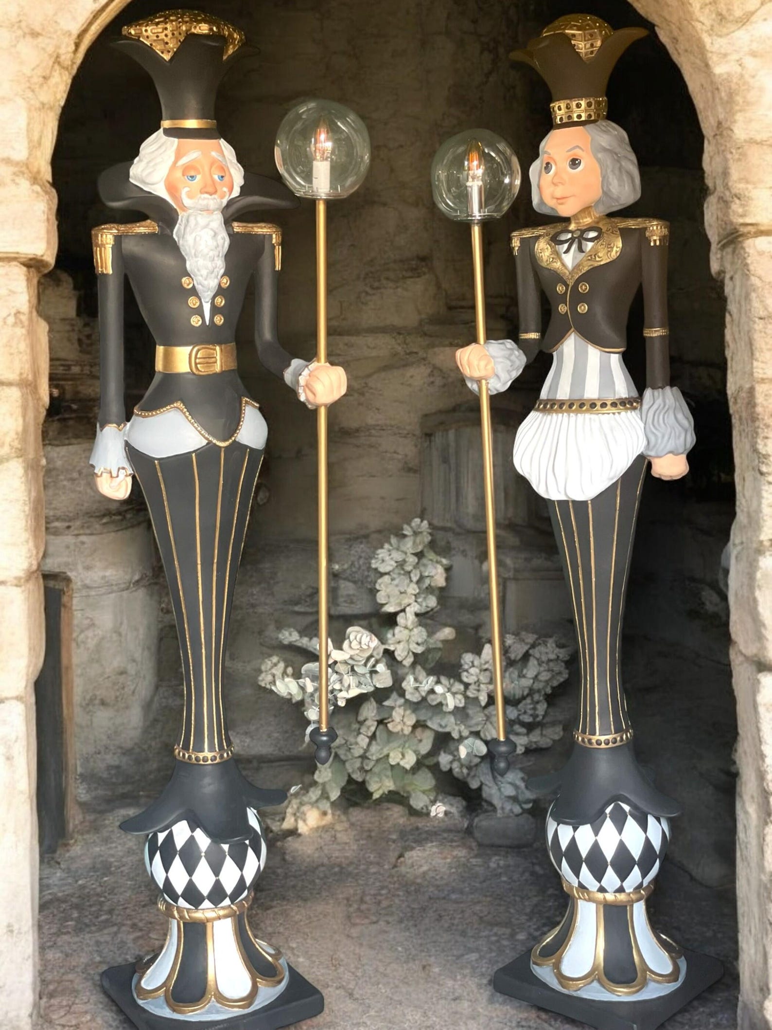 Life Size Nutcracker Floor Lamp, 5.57 Ft Tall Ceramic Nutcracker Statue ...