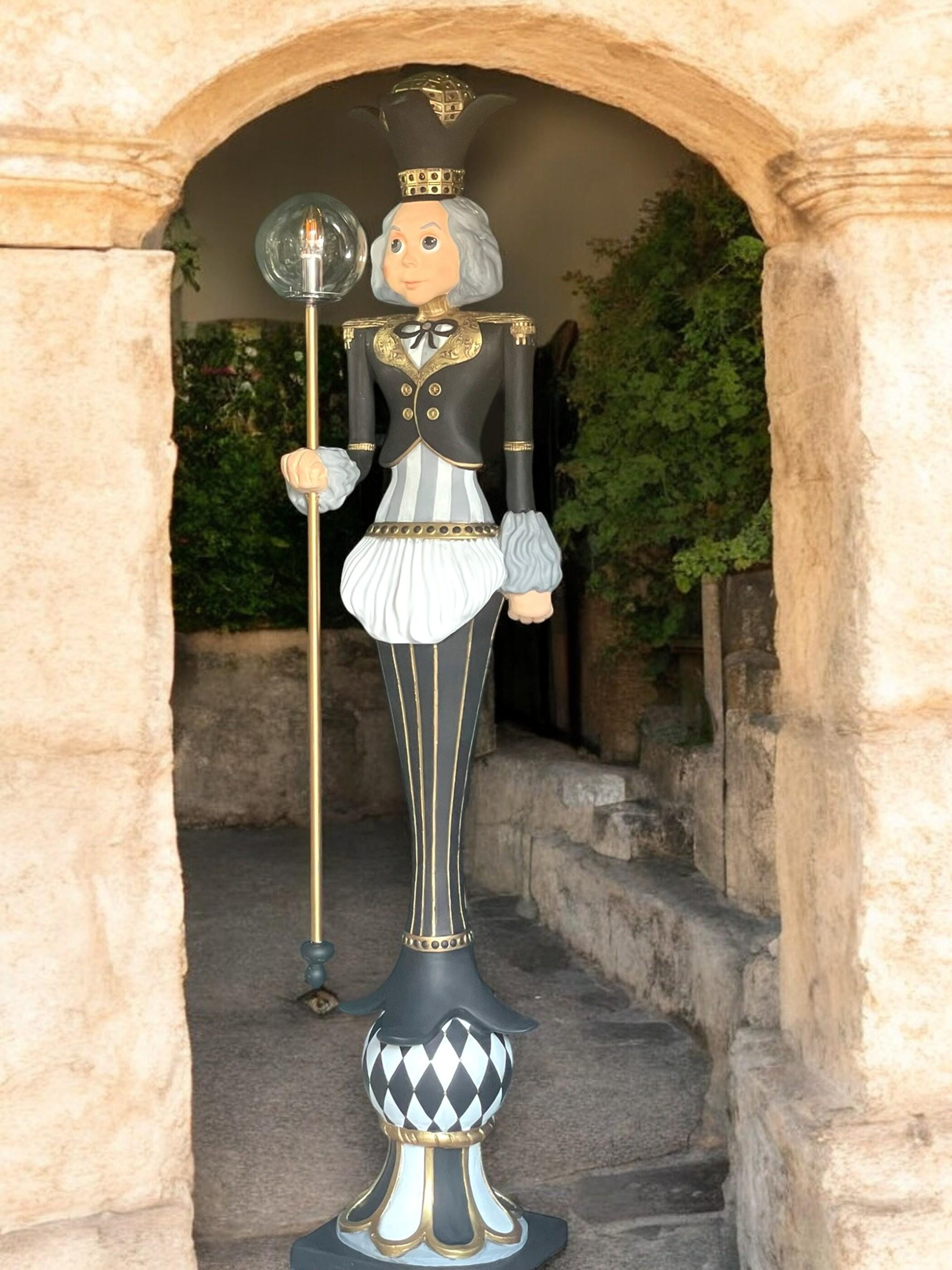 Life Size Nutcracker Floor Lamp, 5.57 Ft Tall Ceramic Nutcracker Statue ...