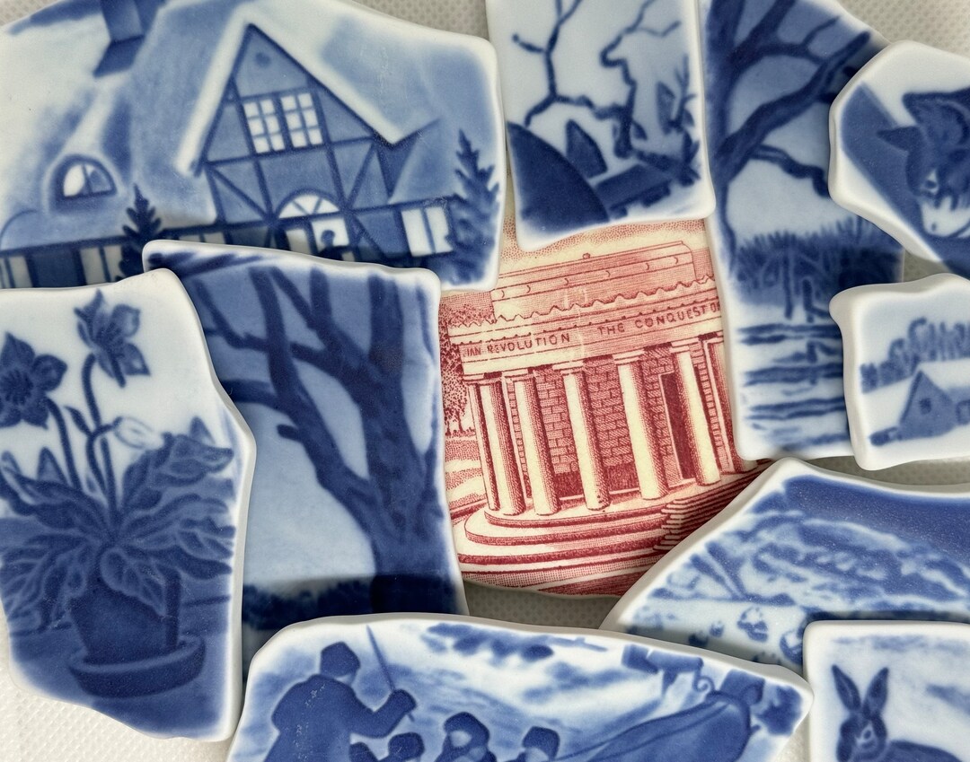PREMIUM Blue and White Tumbled Pottery Shards Vintage China, Pottery ...
