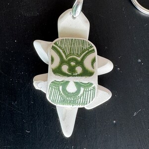 TRAVEL TURTLE Keychain Made With Recycled Pottery Pieces / Safe Travels ...