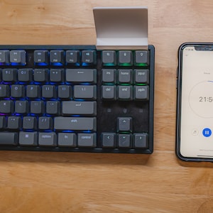 K-series Aluminum Frame Glance Stand Phone Mount for Keychron K Series ...