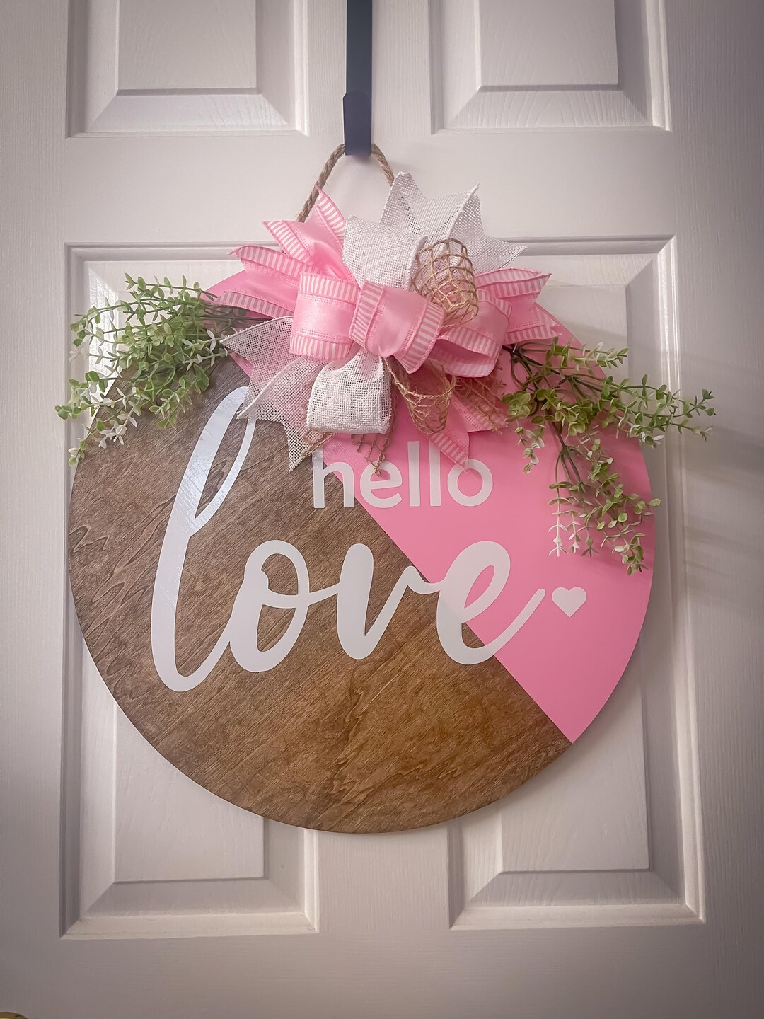 Hello Love Wood Door Hanger: Painted Circle Sign - Etsy