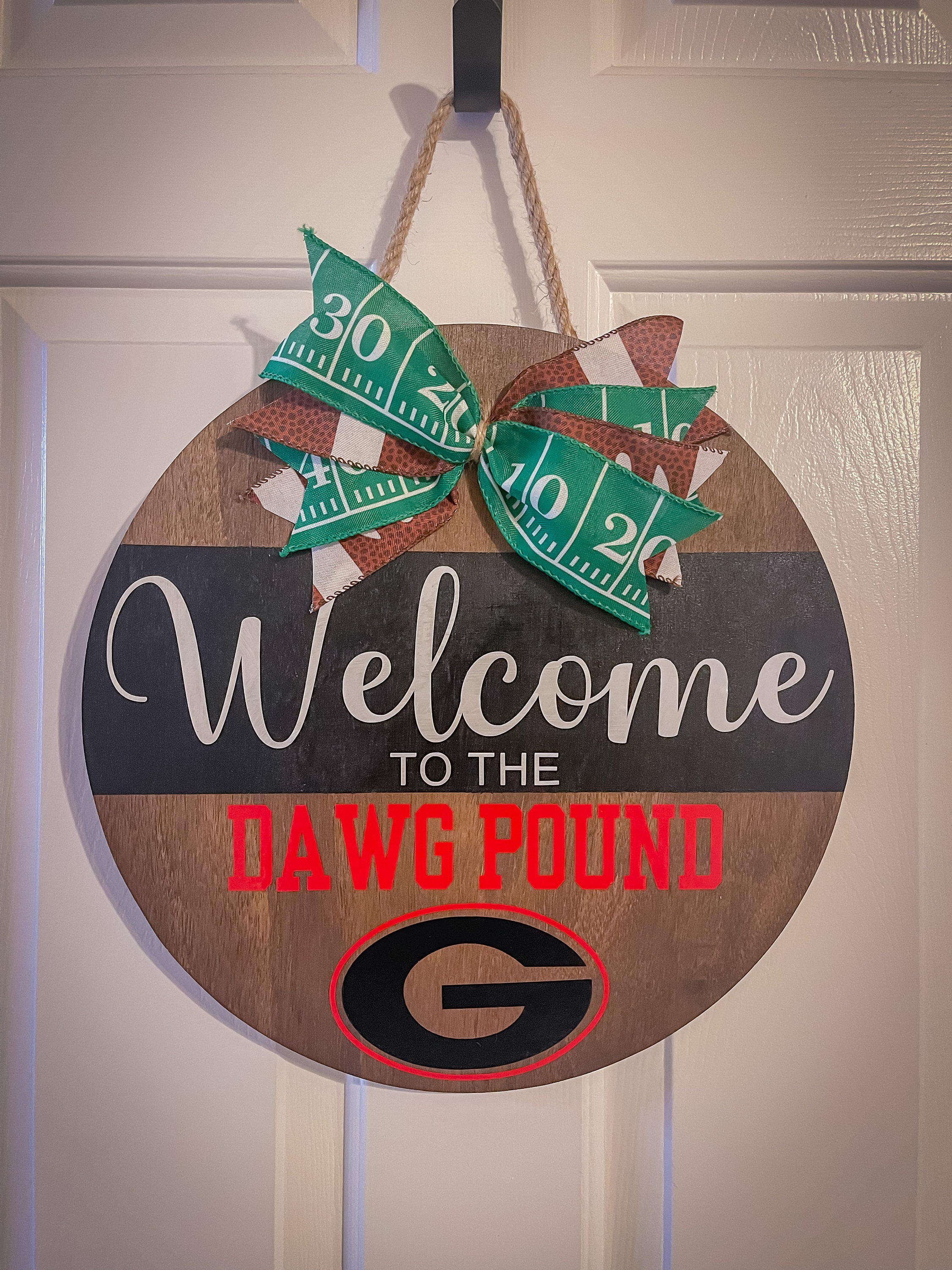 Welcome to the Dawg House Wood Door Hanger, Wood Circle, Door Decor ...