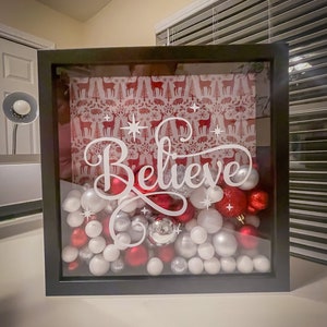 Christmas Ornament Shadow Box: Holiday Home Decor (9x9) - Etsy