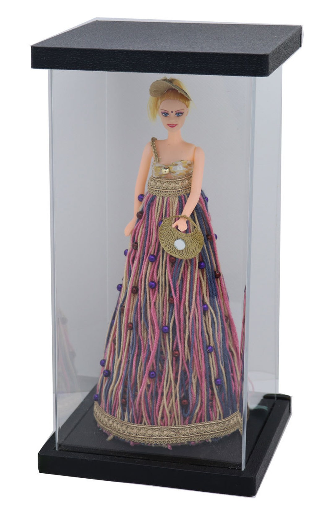 Helpinghands Handcrafted Doll for Home Decor Natural Material Jute Doll ...