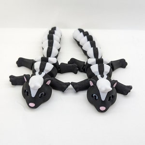Funky Skunky Articulated Fidget Toy - Etsy
