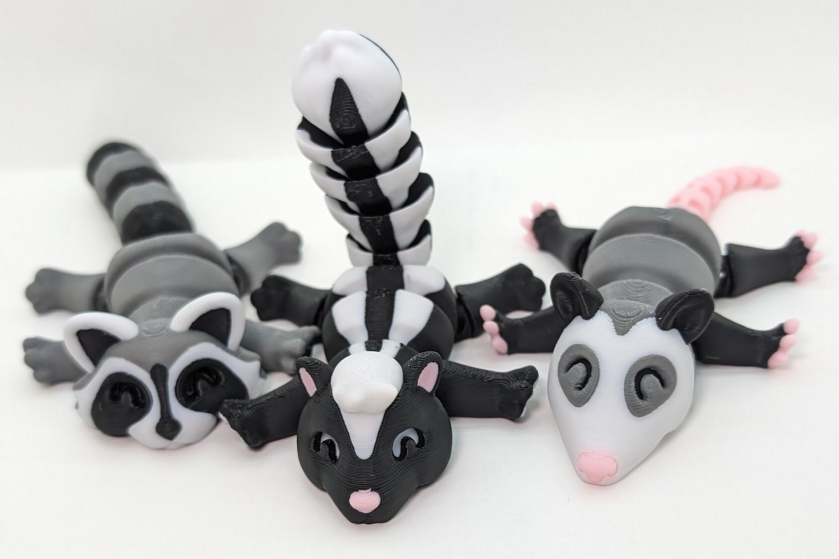 Funky Skunky Articulated Fidget Toy - Etsy